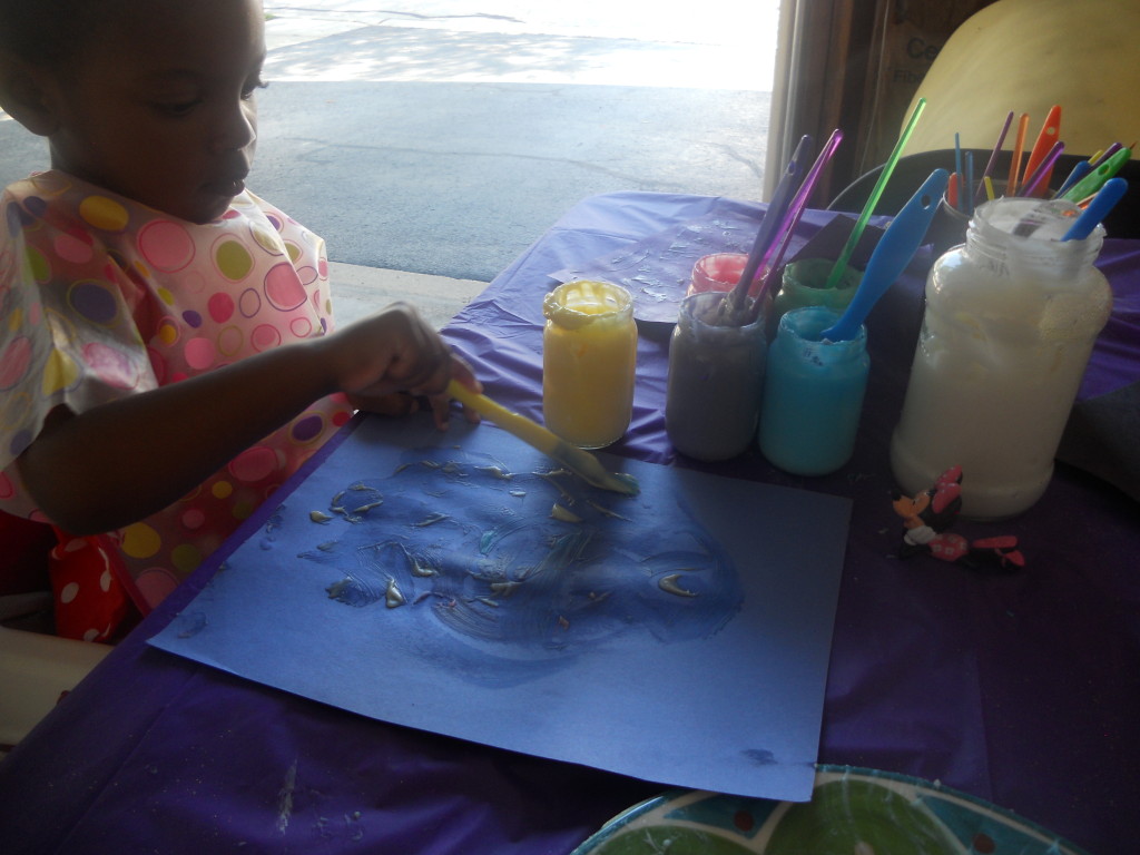 "All Things Messy" Table – At Home With Zan