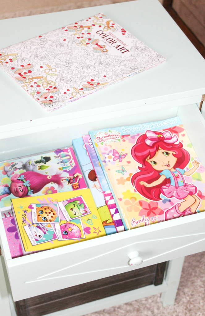 How to Create a Small Art Station for Kids – AHWZ