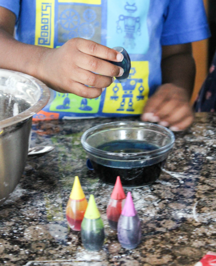 How to Make Play-Doh With Kids - A Step-By-Step Tutorial – AHWZ