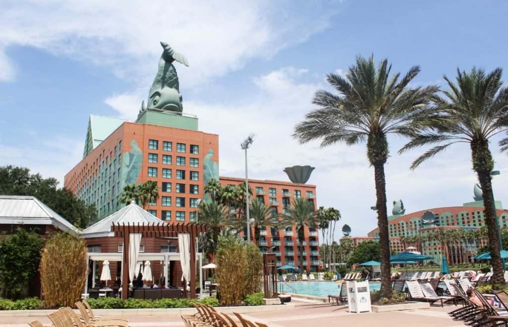 Our Stay at the Disney Dolphin Resort – At Home With Zan