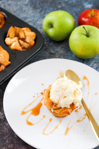 Apple Pie Bites - Mini Apple Pies with Crescent Roll Dough – AHWZ