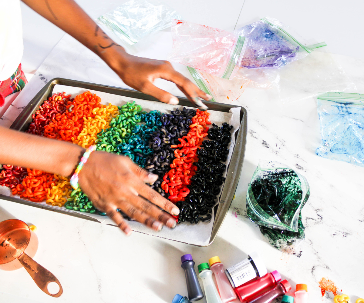 How to Dye or Color Pasta – AHWZ