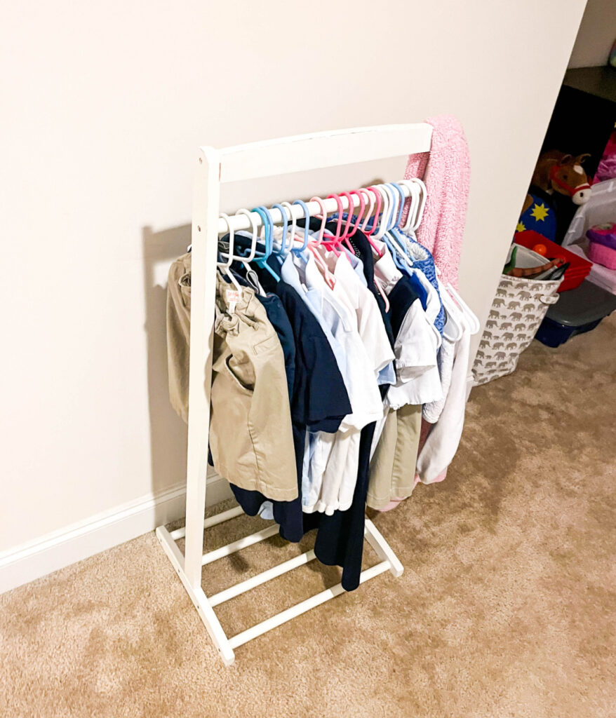 How to Organize Kids School Clothes for Back to School – AHWZ