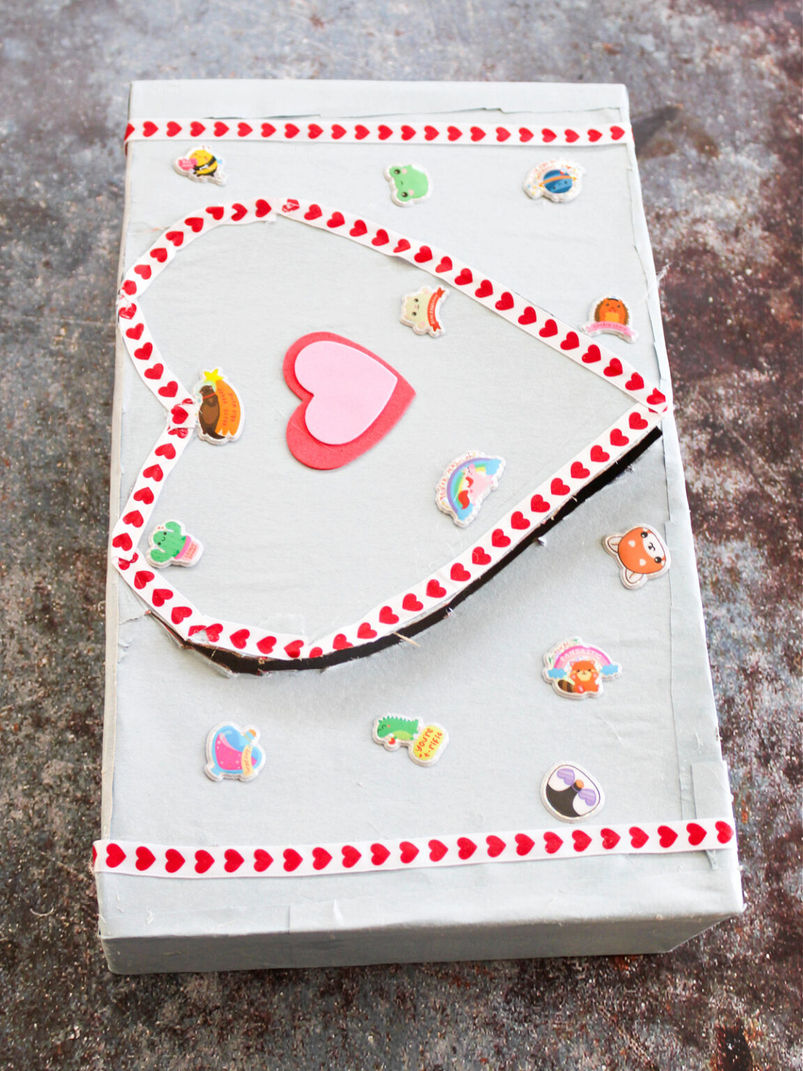 DIY Cereal Box Valentine’s Boxes – AHWZ
