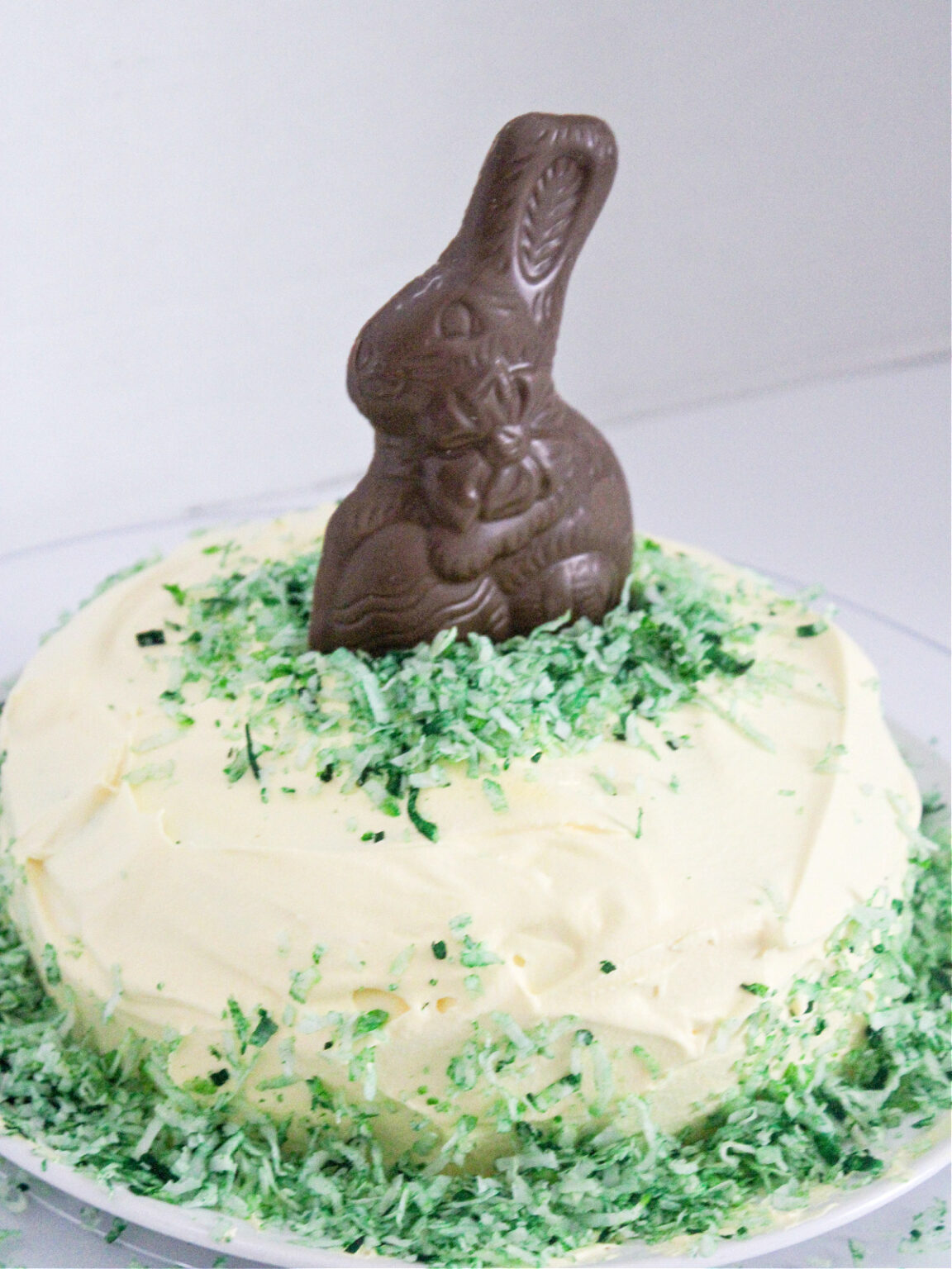 Bunny Topped Easter Chocolate Cake – AHWZ