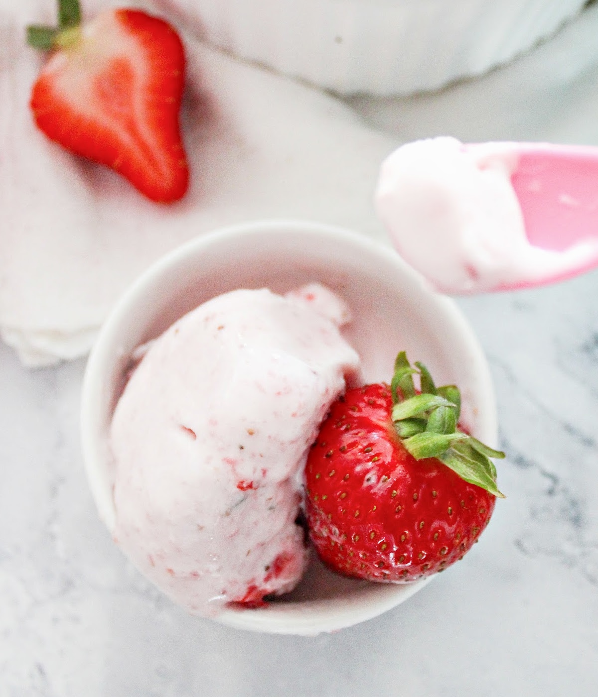Homemade Strawberry Ice-Cream Recipe – AHWZ