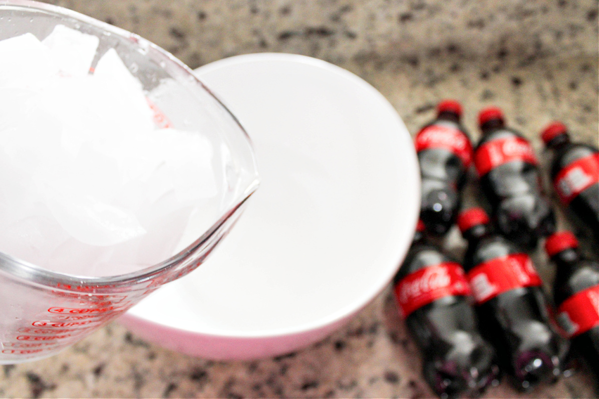 How to Throw a Popcorn Party at Home - Host a Popcorn Party - Popcorn ...